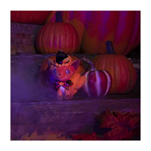 Vulpix Pokémon Spooky Festival Plush Key Chain | Pokémon Center ...